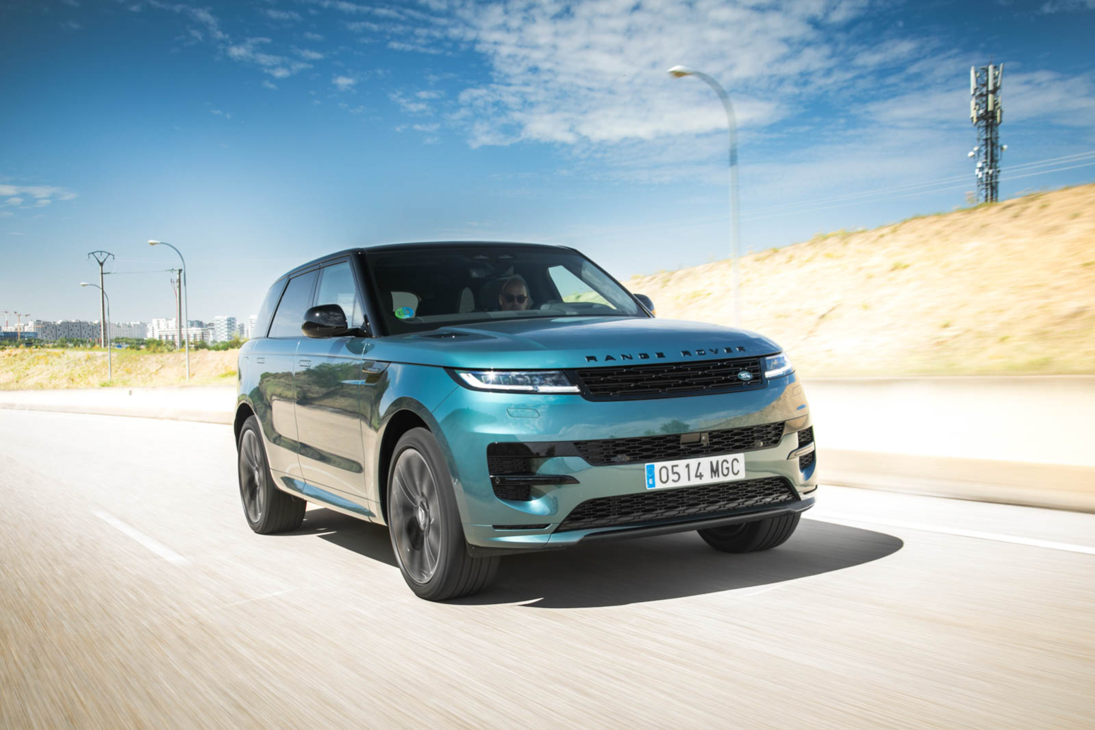 Fotos Range Rover Sport D250 MHEV Dynamic SE (Giola Green) MY2023 ...